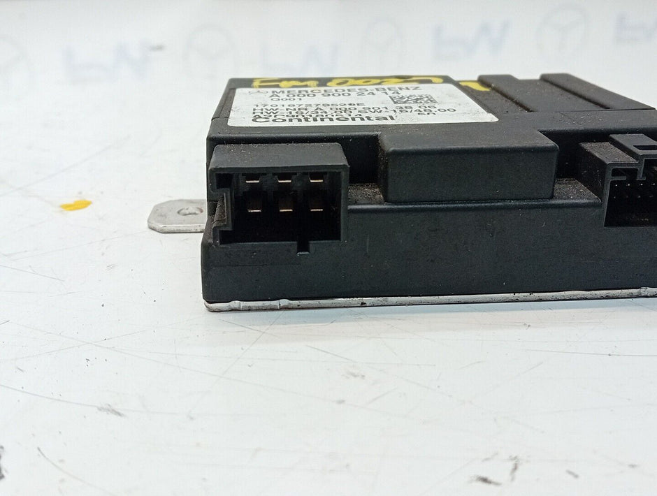 MERCEDES C E GLC W205 W213 W253 FUEL PUMP CONTROL MODULE A0009002414 F ...