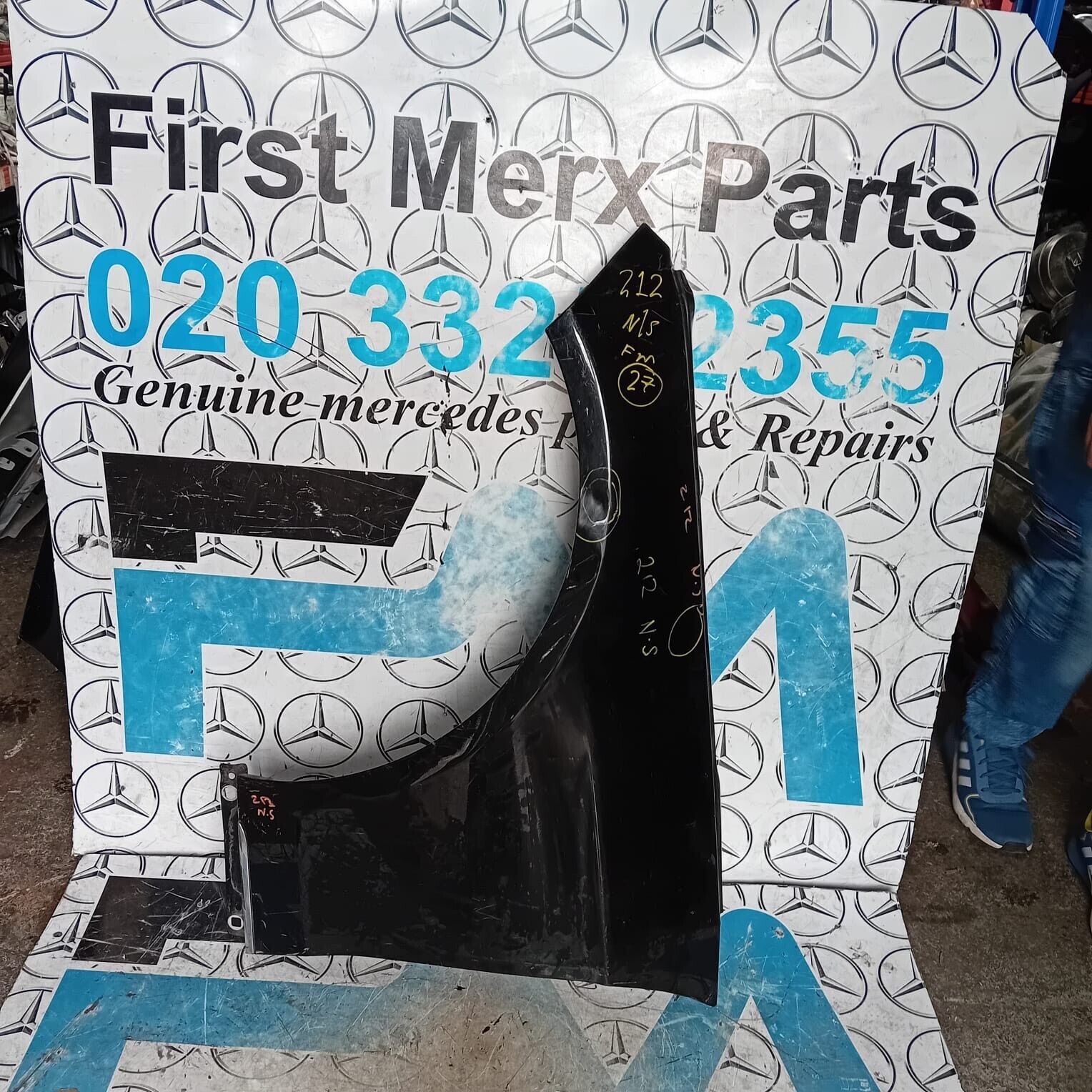 MERCEDES BENZ E-CLASS W212 FRONT PASSENGER SIDE ( NEAR SIDE ) WING ...