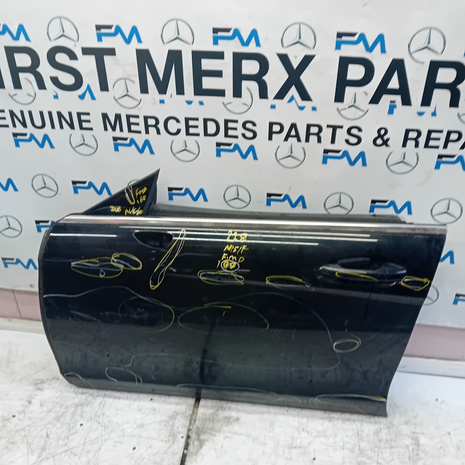 MERCEDES CLS W218 COUPE PASSENGER FRONT DOOR N/S/F BLACK 2011-17 COMPL ...