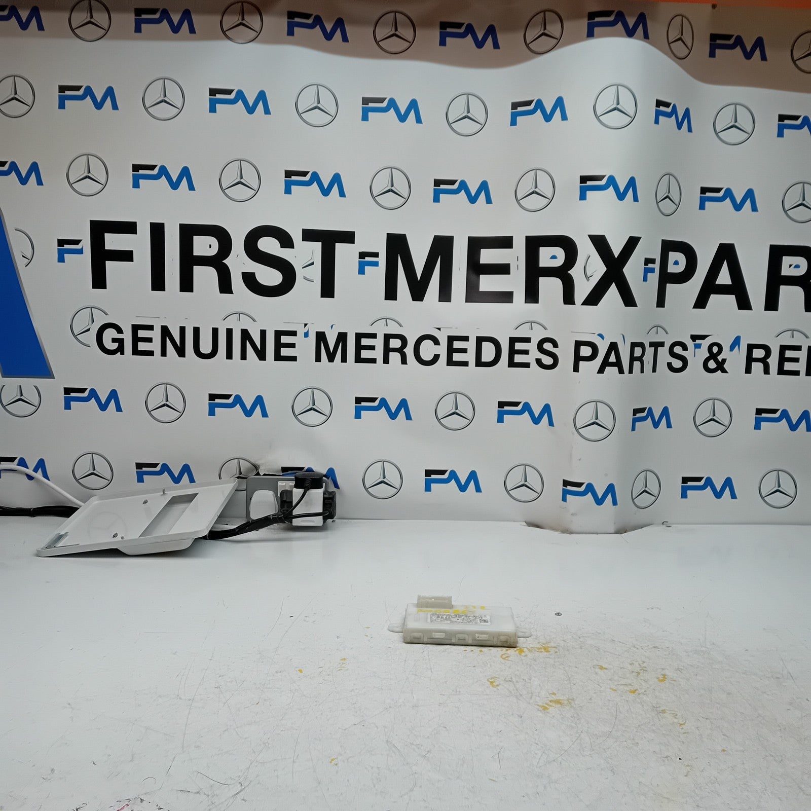 MERCEDES BENZ S-CLASS KEYLESS GO CONTROL UNIT W222 A2229004213 FM00861 ...