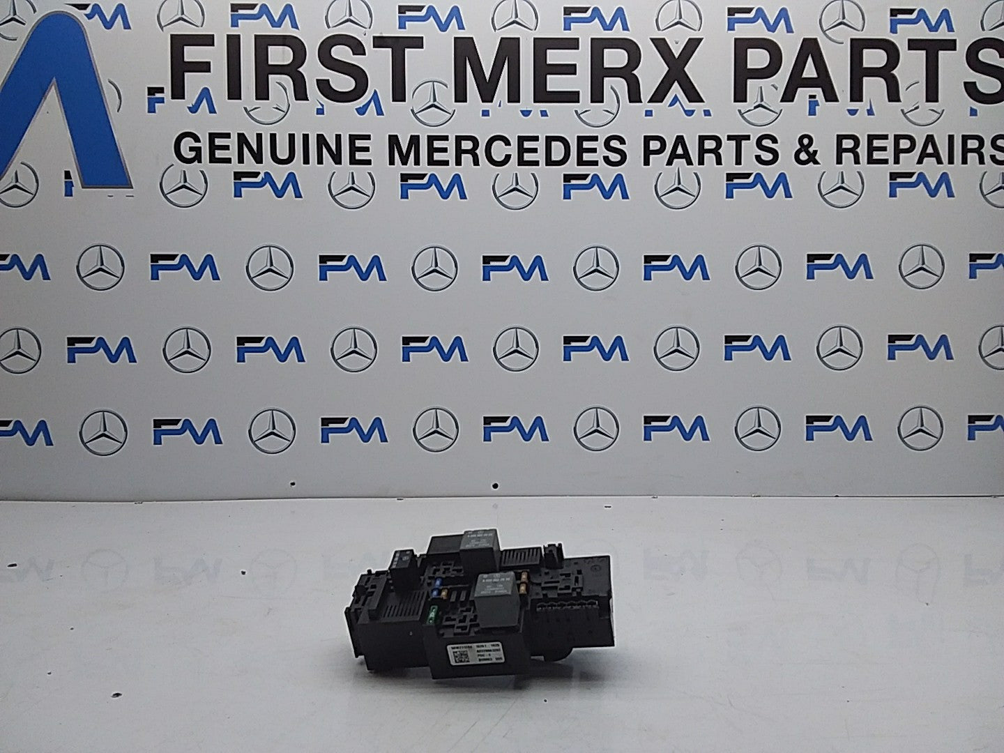 MERCEDES BENZ S-CLASS W222 FUSE BOX RELAY A2229063202 FMF74 – First ...